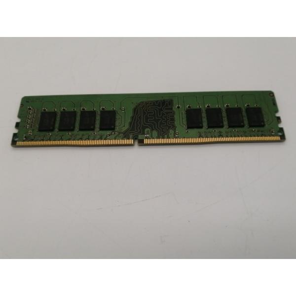 ■分類：メモリー■ランク：中古■メーカー：DDR4■製造番号：1952■備考：Crucial付属品：本体のみ■保証期間：１週間■注意事項：お客様のモニター発色の具合によって、実際の商品と色合いが異なる場合があります。