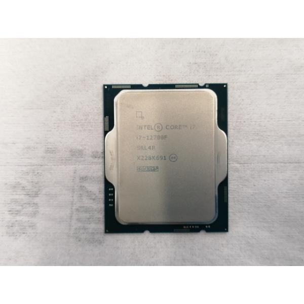 ■分類：CPU■ランク：中古■メーカー：Intel■製造番号：U2JA367204000■備考：状態：外装にスレやキズがございます。 付属品：箱、印刷物、CPUクーラー、エンブレムシール■保証期間：１週間■注意事項：お客様のモニター発色の具...