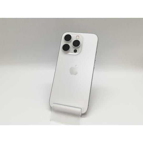 ■分類：iPhone■ランク：ランクC■メーカー：Apple■製造番号：356597924101103■備考：利用制限：○ OS：26.2.1 状態：画面にキズやドット欠け、フレームに打痕、超広角レンズ(0.5x)使用時写り込みがございます...