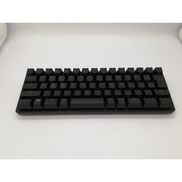■分類：パソコン用アクセサリー■ランク：中古■メーカー：Razer■備考：状態：ボディにキズがございます。 付属品：箱、USBケーブル■保証期間：１週間■注意事項：お客様のモニター発色の具合によって、実際の商品と色合いが異なる場合があります。