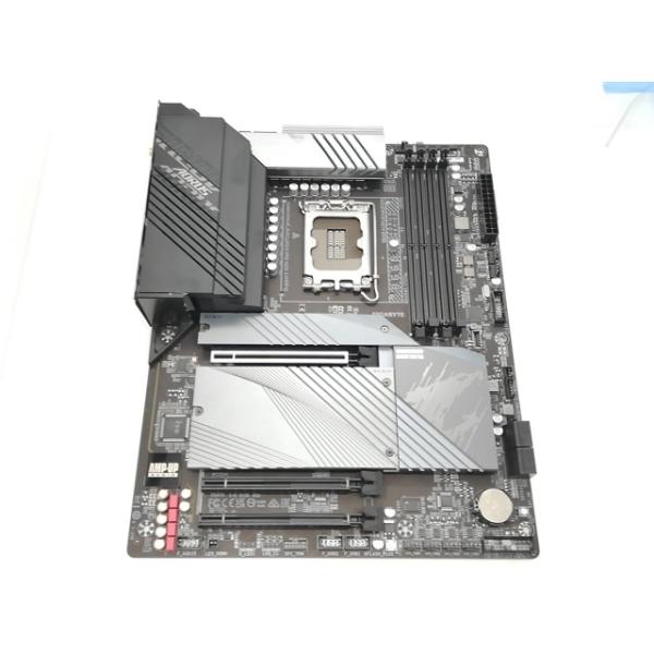 ■分類：マザーボード■ランク：中古■メーカー：GIGABYTE■製造番号：SN220380048949■備考：BIOS ver：F2付属品：本体のみ■保証期間：１週間■注意事項：お客様のモニター発色の具合によって、実際の商品と色合いが異なる...