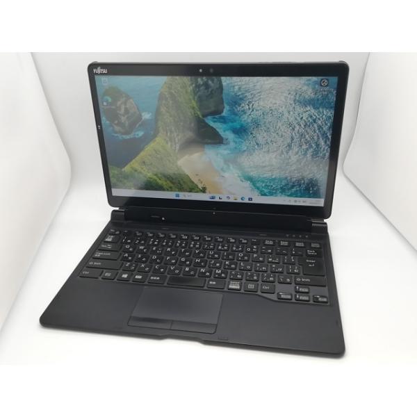 ■分類：Windowsタブレット■ランク：ランクC■メーカー：Fujitsu■製造番号：R9602052■備考：状態：色ムラ、キーボードテカリ、ボディ全体にスレキズがございます。付属品：ACアダプタ、充電ケーブル■保証期間：１ヶ月■注意事項...