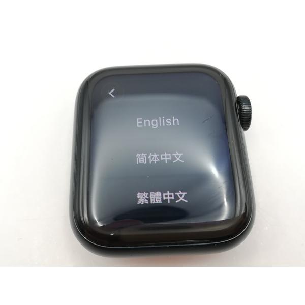 ■分類：ウェアラブル端末■ランク：ランクC■メーカー：Apple■製造番号：DKXT3H6G3H■備考：OS： バッテリー容量：78%（03月時点） 状態：液晶キズ、側面、背面スレあり 付属品：箱、印刷物、磁気充電ケーブル■保証期間：１ヶ月...