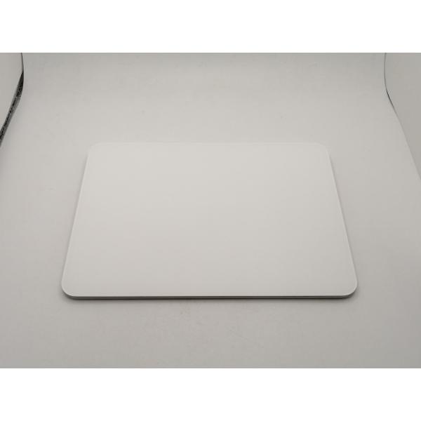 ■分類：Mac用周辺機器■ランク：中古■メーカー：Apple■製造番号：CC2215600AT0YWTAS■備考：状態：側面・底面にスレやキズ 付属品：本体のみ■保証期間：１週間■注意事項：お客様のモニター発色の具合によって、実際の商品と色...