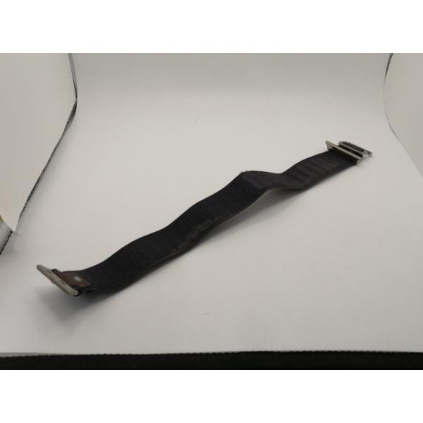 ■分類：ウェアラブル端末■ランク：ランクB■メーカー：Apple■製造番号：-■備考：状態：使用感あり 付属品：本体のみ■保証期間：１ヶ月■注意事項：お客様のモニター発色の具合によって、実際の商品と色合いが異なる場合があります。