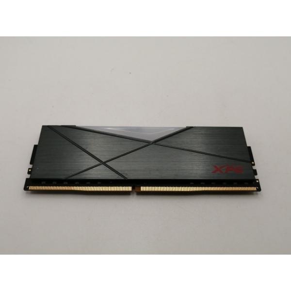 ■分類：メモリー■ランク：中古■メーカー：DDR4■製造番号：7L3709205263■備考：XPG 付属品：本体のみ■保証期間：１週間■注意事項：お客様のモニター発色の具合によって、実際の商品と色合いが異なる場合があります。