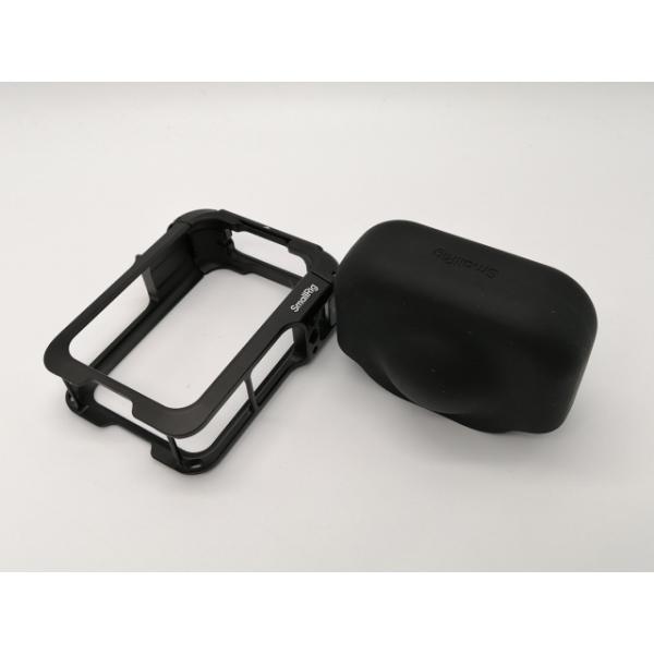 ■分類：ビデオカメラ■ランク：ランクA■メーカー：SmallRig■製造番号：-■備考：状態：状態良好の中古商品。キズ、使用感はほとんどありません。 付属品：拡張フレーム、シリコン保護カバー、冊子、箱■保証期間：１ヶ月■注意事項：お客様のモ...