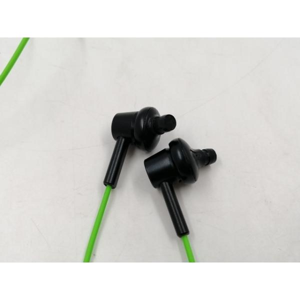 ■分類：ヘッドホン■ランク：ランクA■メーカー：Razer■製造番号：231949E03003716■備考：状態：外装スレあり付属品：箱、印刷物、キャリングケース、イヤーチップ■保証期間：１ヶ月■注意事項：お客様のモニター発色の具合によって...