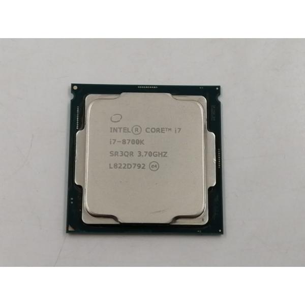 ■分類：CPU■ランク：中古■メーカー：Intel■製造番号：01424■備考：状態：ヒートスプレッダ汚れ付属品：箱、印刷物■保証期間：１週間■注意事項：お客様のモニター発色の具合によって、実際の商品と色合いが異なる場合があります。