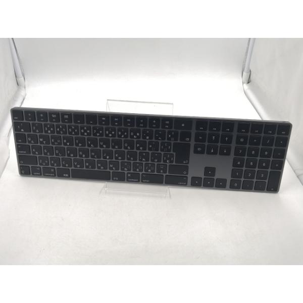 ■分類：Mac用周辺機器■ランク：中古■メーカー：Apple■製造番号：F0T02420005HTHTAP■備考：状態：底面スレ付属品：箱、印刷物、Lightningケーブル■保証期間：１週間■注意事項：お客様のモニター発色の具合によって、...