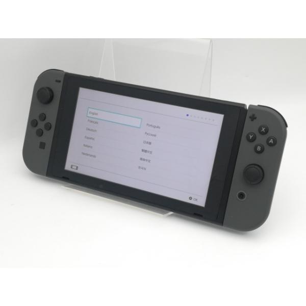 ■分類：据置ゲーム機■ランク：ランクB■メーカー：Nintendo■製造番号：XKJ70031903205■備考：状態：画面周囲に色ムラ、外装全体にスレや摩耗/Joy-Con外装にスレや摩耗、各ボタンにスレ、スティックに摩耗付属品：箱、AC...