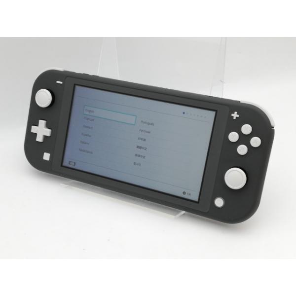 ■分類：携帯ゲーム機■ランク：ランクC■メーカー：Nintendo■製造番号：XJJ10015847880■備考：状態：画面周囲に色ムラ、スティックやボタン類にキズ/変色、全体にスレ 付属品：箱、印刷物、ACアダプタ■保証期間：１ヶ月■注意...