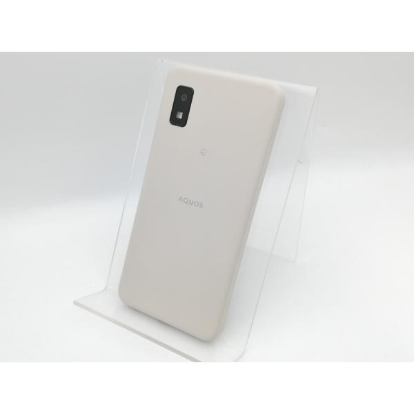 ■分類：スマートフォン■ランク：ランクB■メーカー：SHARP■製造番号：355868782969621■備考：利用制限：○ OS：13 状態：フレーム下部やイヤホンジャック周囲にキズ、背面全体にスレやテカリ 付属品：箱、印刷物、クイックス...