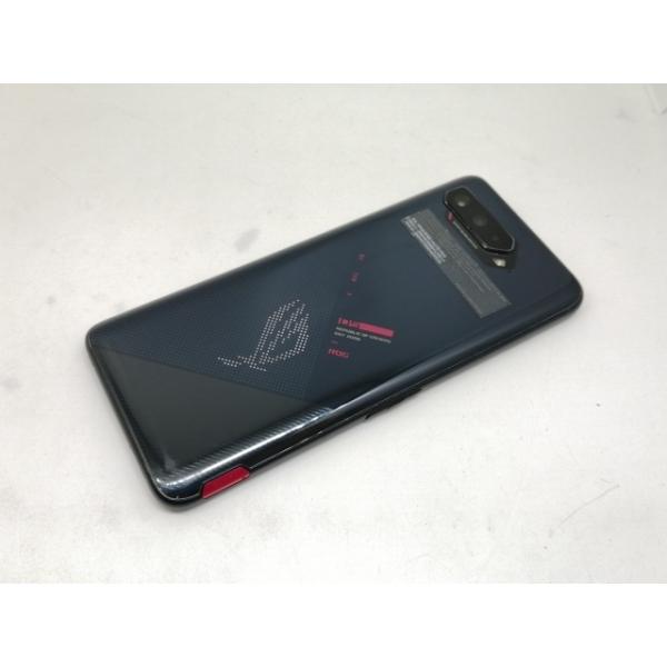 ■分類：スマートフォン■ランク：ランクC■メーカー：ASUS■製造番号：350463500422817■備考：OS：13状態：画面スレやキズ多数、背面小キズ・下部スリキズ多数、フレーム小キズ付属品：箱、印刷物、SIMピン、Aero Case...