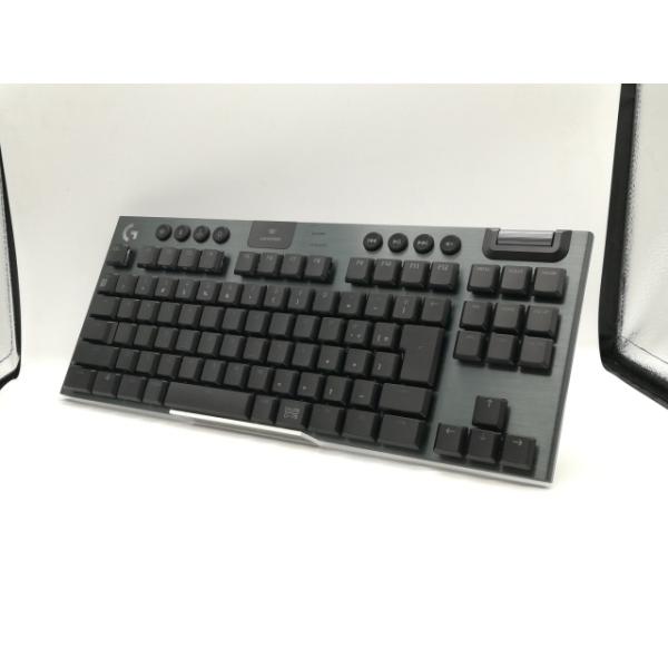 ■分類：パソコン用アクセサリー■ランク：中古■メーカー：Logicool■製造番号：2223MR311F49■備考：状態：微細使用感、キズ 付属品：箱・冊子・ドングル・変換アダプタ・ケーブル■保証期間：１週間■注意事項：お客様のモニター発色...