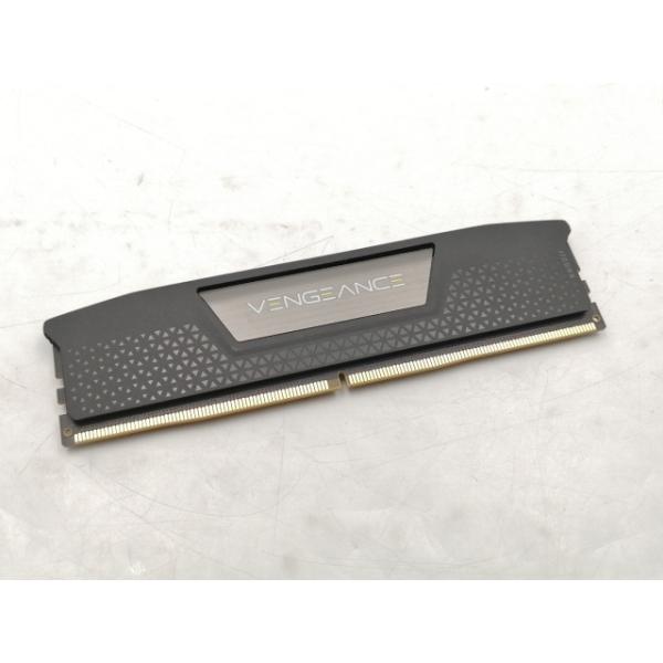 ■分類：メモリー■ランク：中古■メーカー：DDR5■製造番号：42335■備考：Corsair/VENGEANCE■保証期間：１週間■注意事項：お客様のモニター発色の具合によって、実際の商品と色合いが異なる場合があります。