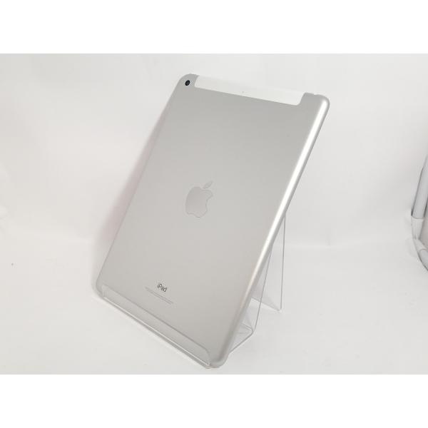 ■分類：iPad■ランク：ランクC■メーカー：Apple■製造番号：354887090387178■備考：OS：17.7.6 状態：画面にホコリ混入、キズ/背面にキズ複数 付属品：本体のみ■保証期間：１ヶ月■注意事項：お客様のモニター発色の...