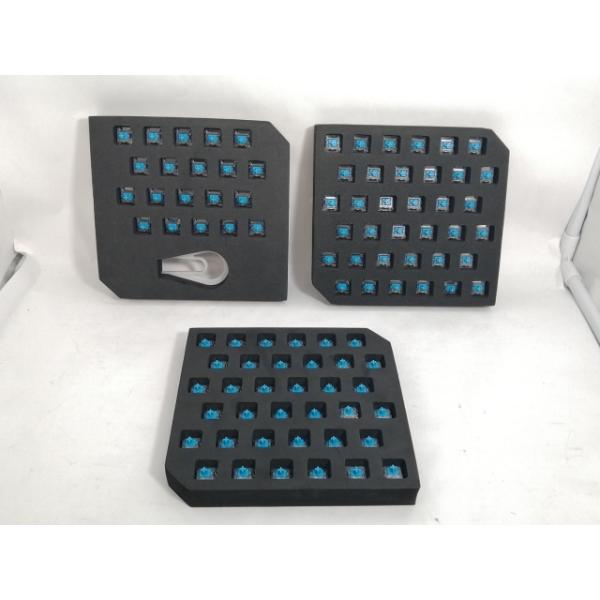 ■分類：パソコン用アクセサリー■ランク：中古■メーカー：Logicool■備考：付属品：箱、印刷物、キープラー■保証期間：１週間■注意事項：お客様のモニター発色の具合によって、実際の商品と色合いが異なる場合があります。