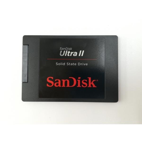 ■分類：SSD■ランク：中古■メーカー：SanDisk■製造番号：154332411404■備考：付属品：本体のみ■保証期間：１週間■注意事項：お客様のモニター発色の具合によって、実際の商品と色合いが異なる場合があります。
