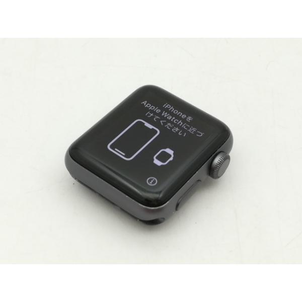 ■分類：ウェアラブル端末■ランク：ランクC■メーカー：Apple■製造番号：GJCDF1T9J5X0■備考：OS： 8.8.1バッテリー容量：88%（01月時点）状態：画面に複数のキズ、外装に全体にキズ・塗装剥がれがございます。付属品：充電...