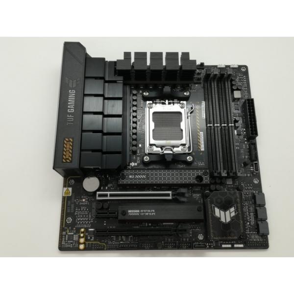 ■分類：マザーボード■ランク：中古■メーカー：ASUS■製造番号：T3M0KC3270748XG■備考：BIOS ver：3287 状態：使用に伴うスレがございます 付属品：箱、印刷物、SATAケーブル、M.2用ゴムパッド、M.2用ネジ、サ...