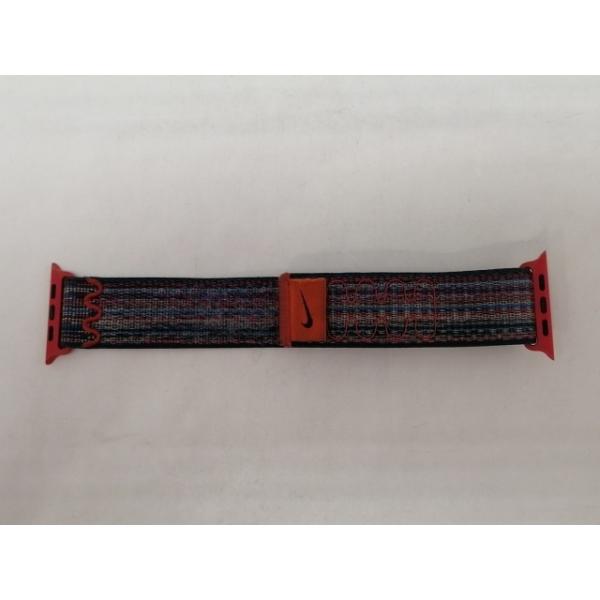 ■分類：ウェアラブル端末■ランク：ランクB■メーカー：Apple■製造番号：HKK4406YDF■備考：型番：MXU43FE/A カラー：Blue/Red Nike Sport Loop サイズ：46mm 状態：汚れの付着と変色があります ...