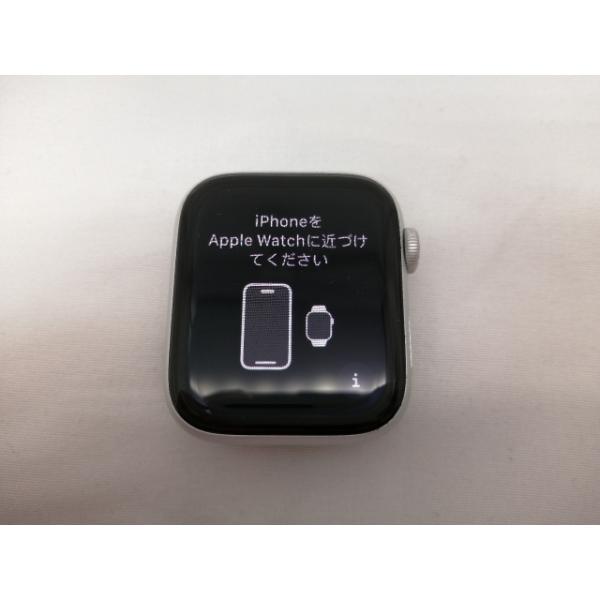 ■分類：ウェアラブル端末■ランク：ランクC■メーカー：Apple■製造番号：G99GN3BQQ07W■備考：OS：10.6.1 バッテリー容量：85%（01月時点） 状態：フレームにキズ 付属品：箱・印刷物・充電ケーブル■保証期間：１ヶ月■...