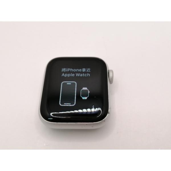 ■分類：ウェアラブル端末■ランク：ランクC■メーカー：Apple■製造番号：H4HF4068Q1N0■備考：OS：10.6.2 バッテリー容量：82%（07月時点） 状態：フレームにキズ、背面にスリキズ、液晶にキズ 付属品：本体のみ■保証期...