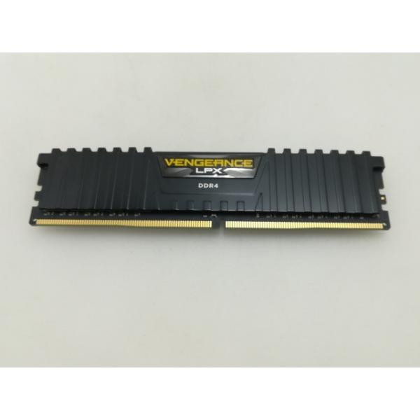 ■分類：メモリー■ランク：中古■メーカー：DDR4■製造番号：CORSAIR■備考：CORSAIR■保証期間：１週間■注意事項：お客様のモニター発色の具合によって、実際の商品と色合いが異なる場合があります。
