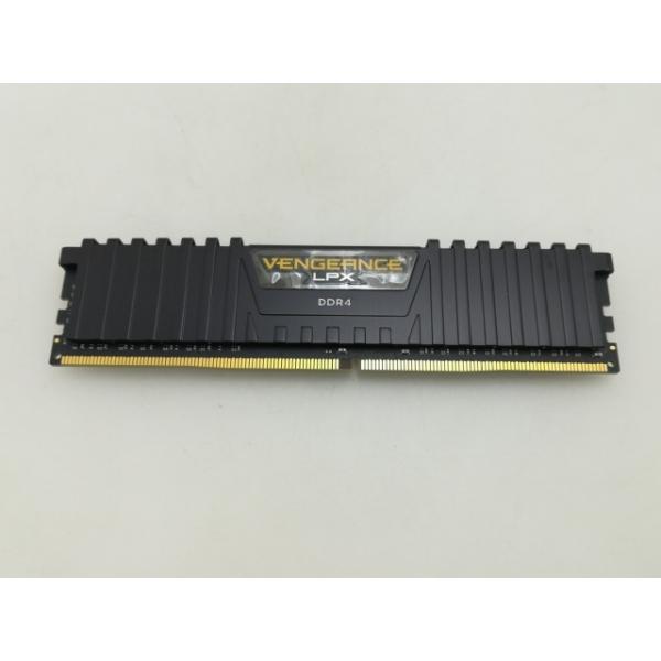 ■分類：メモリー■ランク：中古■メーカー：DDR4■製造番号：CORSAIR■備考：CORSAIR■保証期間：１週間■注意事項：お客様のモニター発色の具合によって、実際の商品と色合いが異なる場合があります。