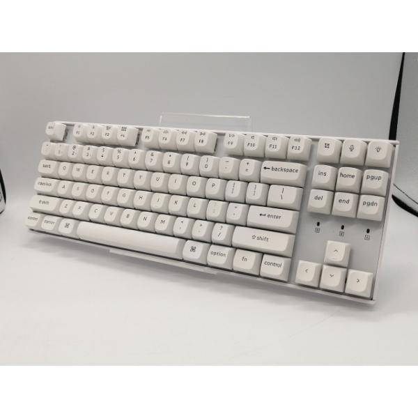 ■分類：パソコン用アクセサリー■ランク：中古■メーカー：Keychron■製造番号：C-2312K8PO313810■備考：付属品：箱・印刷物・キーキャップセット ※ケーブル欠品■保証期間：１週間■注意事項：お客様のモニター発色の具合によっ...