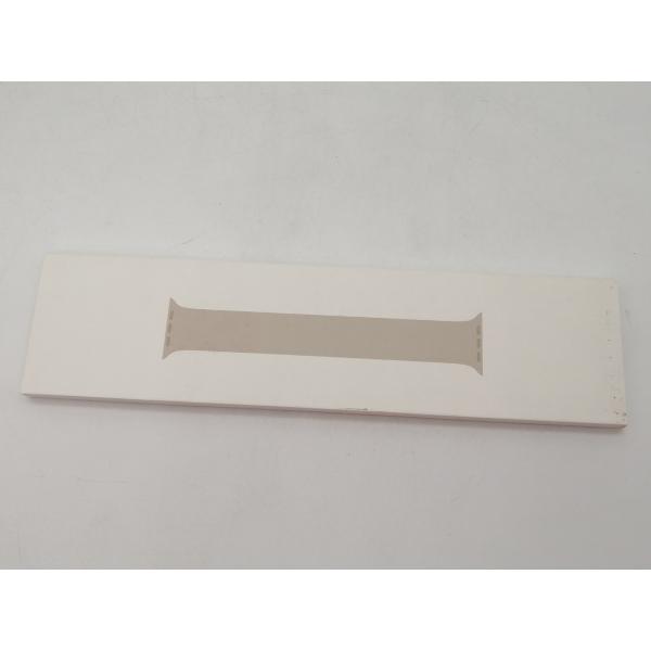 ■分類：ウェアラブル端末■ランク：ランクA■メーカー：Apple■製造番号：G9G153402M■備考：色：スターライト 状態：概ね良好の中古品となります。 付属品 ・箱 ・印刷物■保証期間：１ヶ月■注意事項：お客様のモニター発色の具合によ...