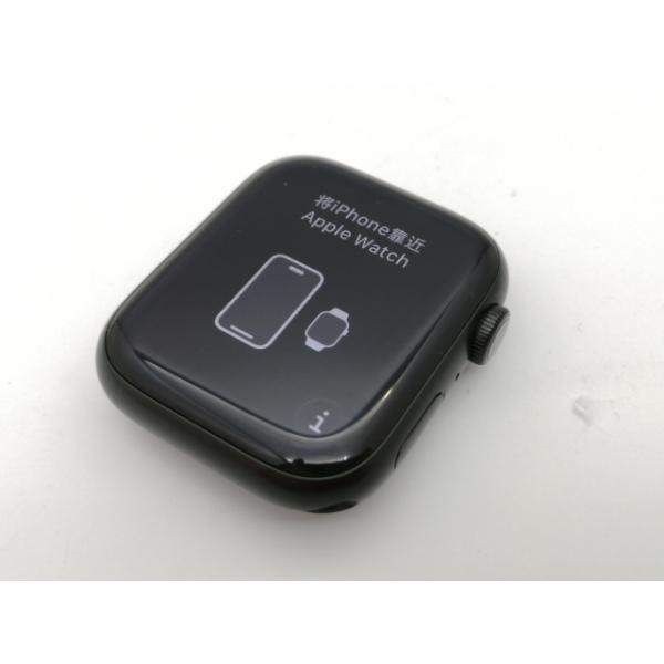 ■分類：ウェアラブル端末■ランク：ランクB■メーカー：Apple■製造番号：NL0WDN2N55■備考：備考：OS：26.3 バッテリー容量：100%（03月時点） 状態：画面・背面にスリキズ、角に微細なキズがあります。 付属品 ・充電ケー...