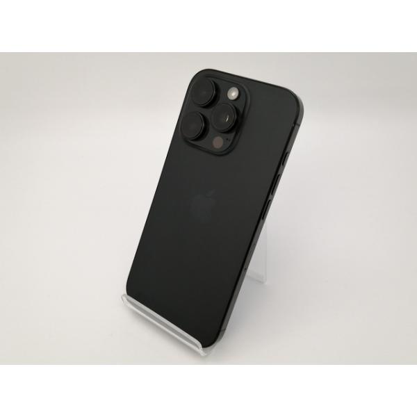 ■分類：iPhone■ランク：ランクC■メーカー：Apple■製造番号：354149557453369■備考：OS：26.3.1(a) 状態：画面に目立つキズ、アウトカメラに黒点写りこみ、その他ボディにキズがございます。 その他ボディにキズ...