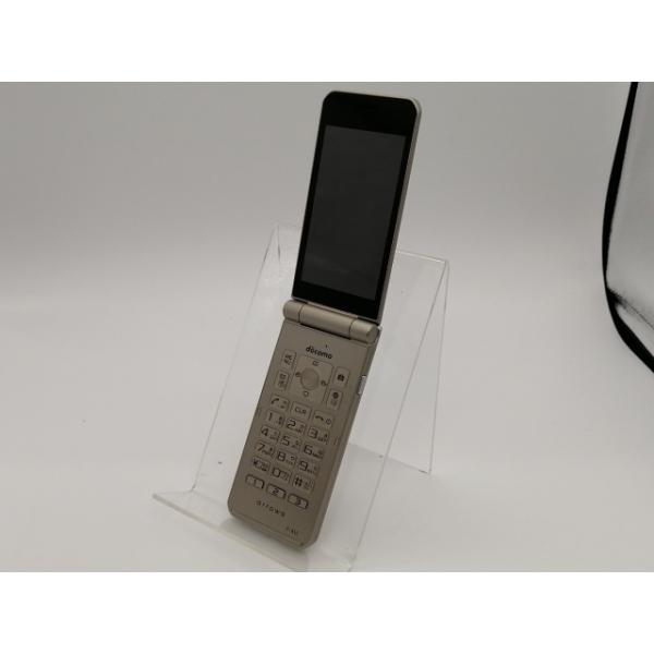 ■分類：携帯電話■ランク：ランクB■メーカー：FCNT■製造番号：350712884895554■備考：利用制限：○ 状態：側面にキズがあります。 付属品 ・箱 ・印刷物 ・卓上ホルダ■保証期間：１ヶ月■注意事項：お客様のモニター発色の具合...