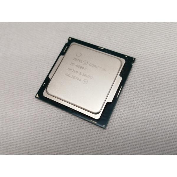 ■分類：CPU■ランク：中古■メーカー：Intel■備考：SR2L8■保証期間：１週間■注意事項：お客様のモニター発色の具合によって、実際の商品と色合いが異なる場合があります。