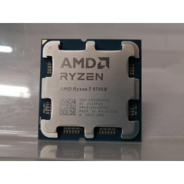 ■分類：CPU■ランク：中古■メーカー：AMD■製造番号：0053■備考：100-000001404付属品：本体のみ■保証期間：１週間■注意事項：お客様のモニター発色の具合によって、実際の商品と色合いが異なる場合があります。
