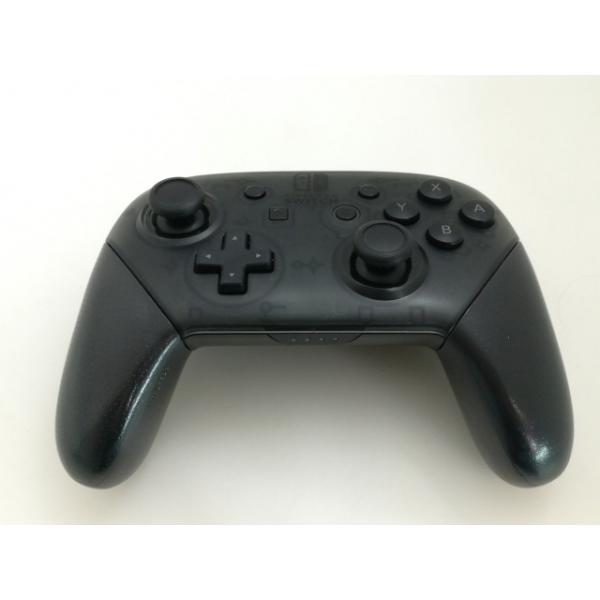 ■分類：ゲーム用周辺機器■ランク：ランクB■メーカー：Nintendo■備考：状態：外装にスレキズ、「ZL」「ZR」にテカリがあります。付属品：USB-A-Cケーブルのみ■保証期間：１週間■注意事項：お客様のモニター発色の具合によって、実際...