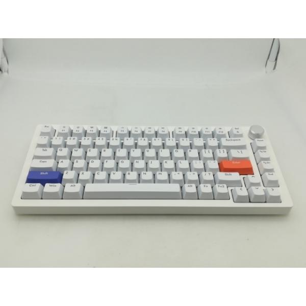 ■分類：パソコン用アクセサリー■ランク：中古■メーカー：DrunkDeer■備考：状態：外装にやや変色がございます。付属品：箱、印刷物、接続ケーブル、キートッププラー、交換用キー■保証期間：１週間■注意事項：お客様のモニター発色の具合によっ...