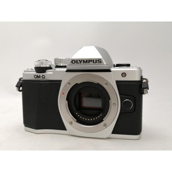 ■分類：デジタル一眼■ランク：ランクB■メーカー：OLYMPUS■製造番号：BHKC12214■備考：■シャッター数：5,000回以下状態：角部にアタリキズ、ペンタ部・底部周りにキズ・塗装剥がれあり付属品：バッテリー、充電器、ストラップのみ...