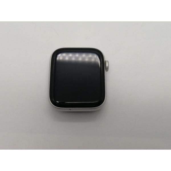 ■分類：ウェアラブル端末■ランク：ランクC■メーカー：Apple■製造番号：G99FJ0AKQ07W■備考：OS：10.6.1 バッテリー容量：81%（04月時点） 状態：液晶面にキズ、外装に打痕、キズがあります。 付属品：本体のみ■保証期...