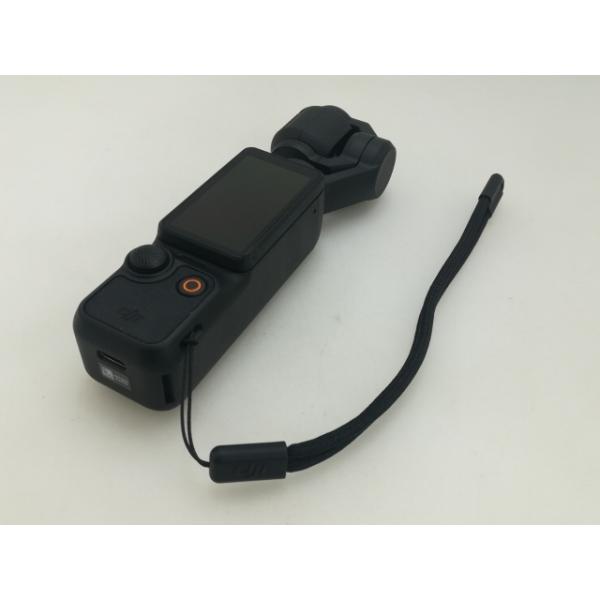 ■分類：ビデオカメラ■ランク：ランクA■メーカー：DJI■製造番号：5WTZN32002247G■備考：状態：外装スレキズがございます。付属品：保護カバー、リストストラップ、Osmo Pocket 3 ハンドル※箱、Type-Cケーブル■保...