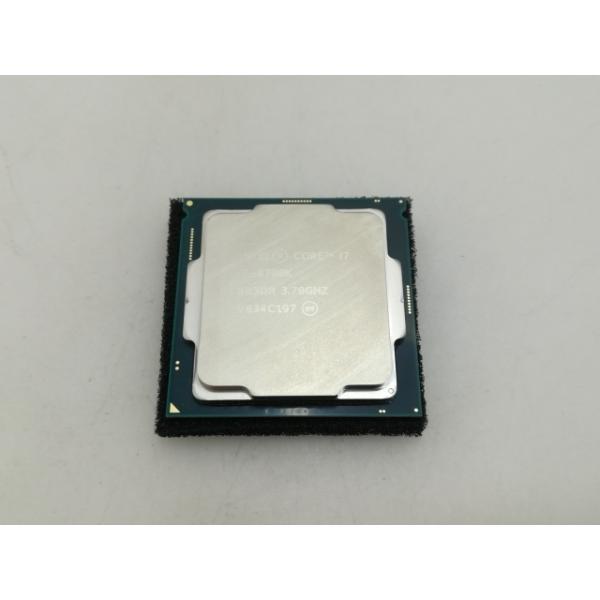 ■分類：CPU■ランク：中古■メーカー：Intel■製造番号：88TP452700419■備考：付属品：箱、印刷物、エンブレムシール■保証期間：１週間■注意事項：お客様のモニター発色の具合によって、実際の商品と色合いが異なる場合があります。