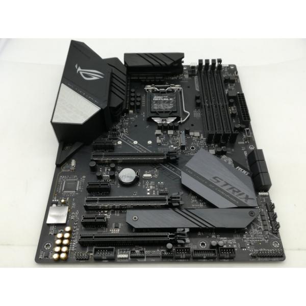 ■分類：マザーボード■ランク：中古■メーカー：ASUS■製造番号：L3MCFM01500269N■備考：BIOS ver：2102状態：CMOS電池が切れています付属品：箱、印刷物、I/Oシールド、SATAケーブルx4、RGBストリップ延長...