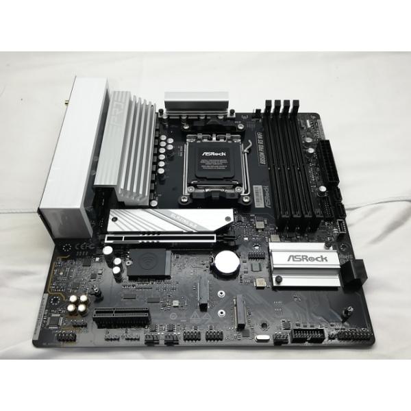 ■分類：マザーボード■ランク：中古■メーカー：ASRock■製造番号：HCM0XB149742■備考：BIOS ver：3.15 付属品：箱、SATAケーブル、WiFiアンテナ■保証期間：１週間■注意事項：お客様のモニター発色の具合によって...