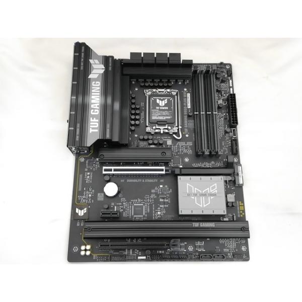 ■分類：マザーボード■ランク：中古■メーカー：ASUS■製造番号：SCM0PH013942BA2■備考：BIOS ver：1801 付属品：箱、印刷物、SATAケーブルx2、M.2キット、スペーサーx3、Wi-Fiアンテナ■保証期間：１週間...