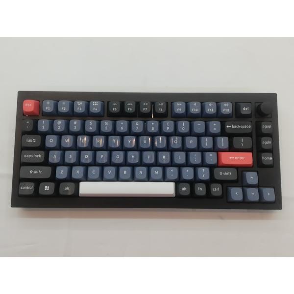 ■分類：パソコン用アクセサリー■ランク：中古■メーカー：Keychron■製造番号：X0031VT237■備考：キーボード配列:英語(USキーボード) Q1 QMKバージョン２/KnobVer/カーボンブラック-A色 状態：キートップ摩耗・...