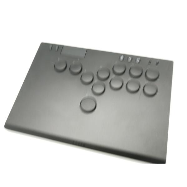 ■分類：パソコン用アクセサリー■ランク：中古■メーカー：Razer■製造番号：PM2431C11500546■備考：状態：軽度スレや摩耗 付属品：箱、ＵＳＢケーブル、印刷物■保証期間：１週間■注意事項：お客様のモニター発色の具合によって、実...