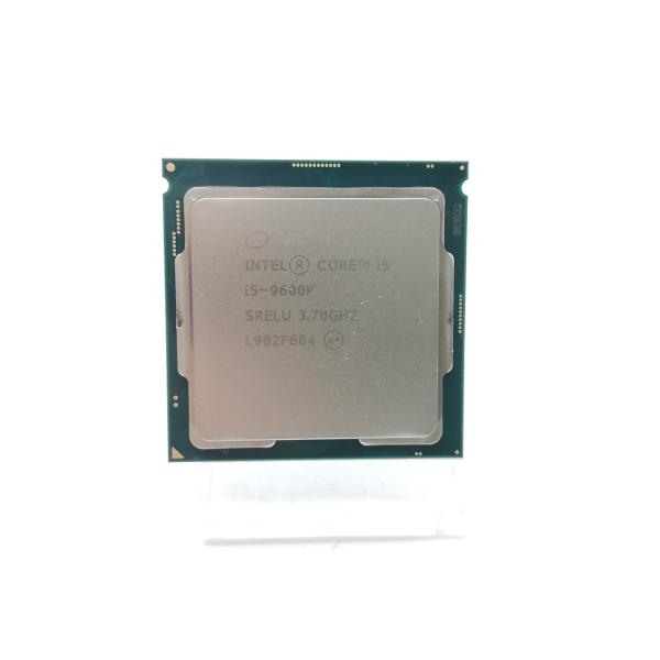 ■分類：CPU■ランク：中古■メーカー：Intel■製造番号：M95M0N0000069■備考：付属品：箱、印刷物、ロゴステッカー■保証期間：１週間■注意事項：お客様のモニター発色の具合によって、実際の商品と色合いが異なる場合があります。