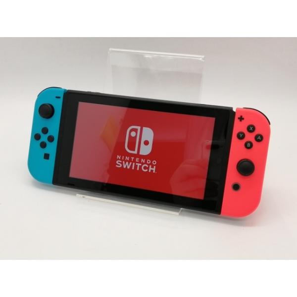 ■分類：据置ゲーム機■ランク：ランクC■メーカー：Nintendo■製造番号：XKJ70013329528■備考：状態：本体に軽度の歪み、液晶に色ムラ、外装とJoy-Conにキズと摩耗 付属品：箱、印刷物、Switchドック、Joy-Con...